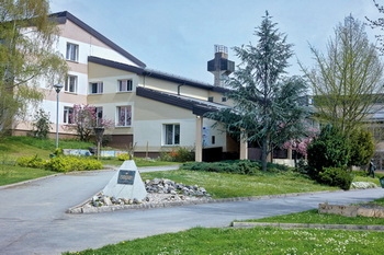 BIOTEHNIŠKA GIMNAZIJA - KMETIJSKA ŠOLA GRM IN BIOTEHNIŠKA GIMNAZIJA